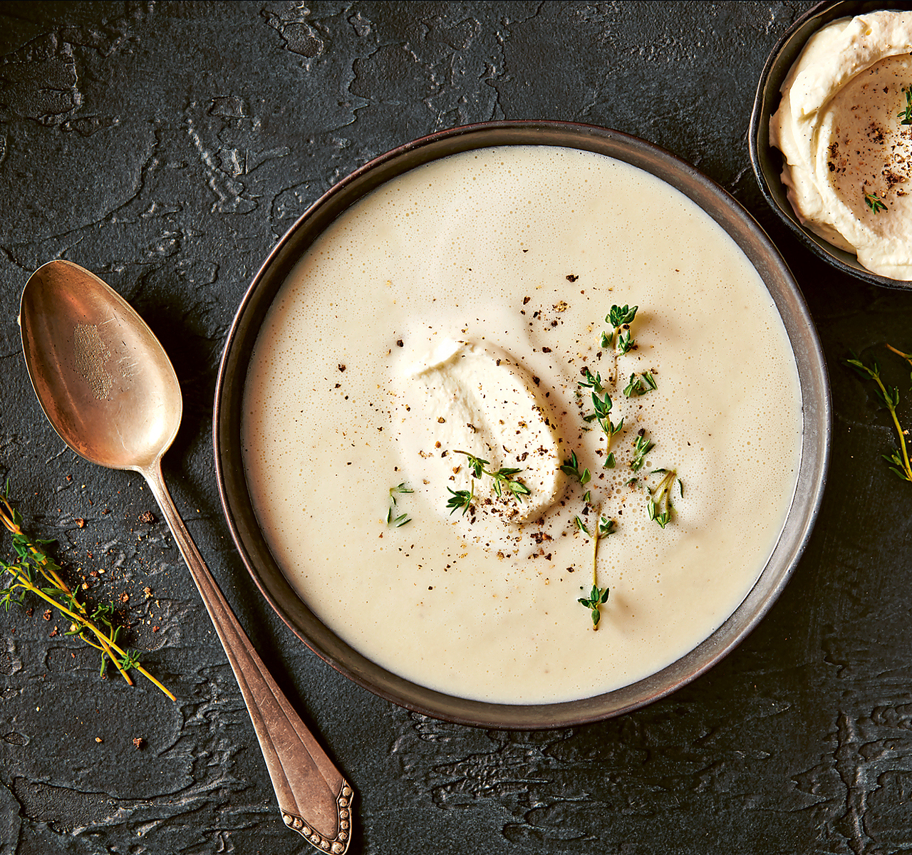 Velouté à l’oignon et coiffe de crème vanillée | Coop Pronto